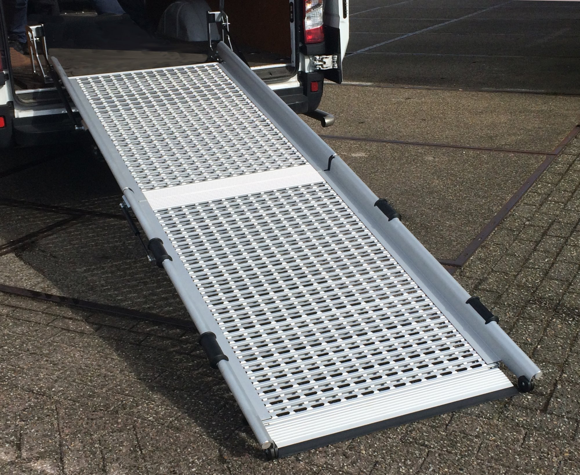 AXS-FL Ramp | Mobility Networks