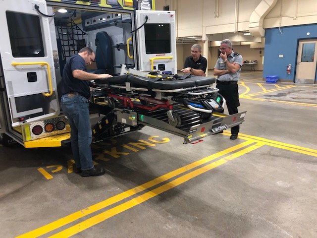 Stretcher Cassette Lift | Mobility Networks