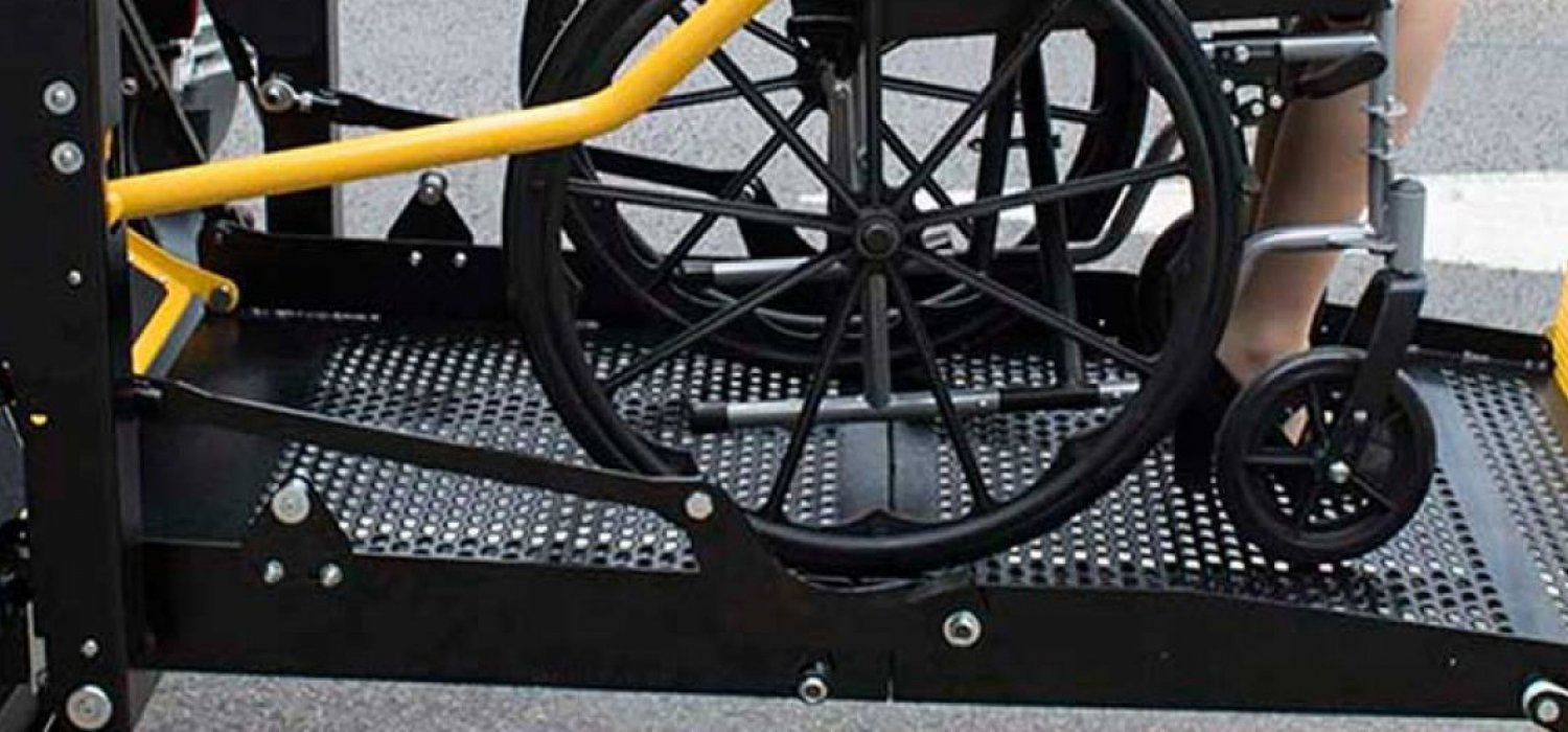 iCLASS™ ADA Inboard Lift | Mobility Networks